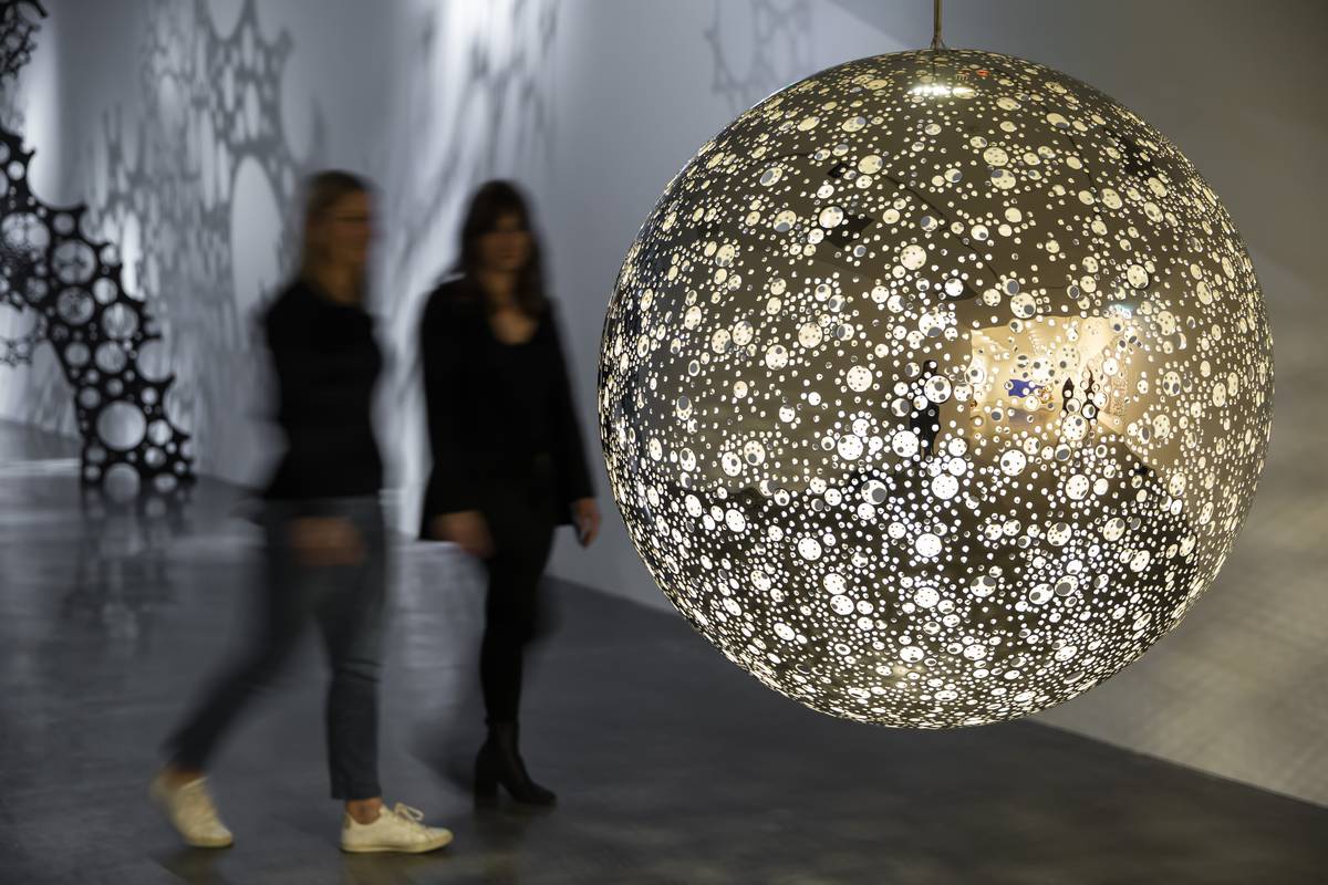 Largest solo exhibition of Lindy Lee's works opens at MCA Australia ...