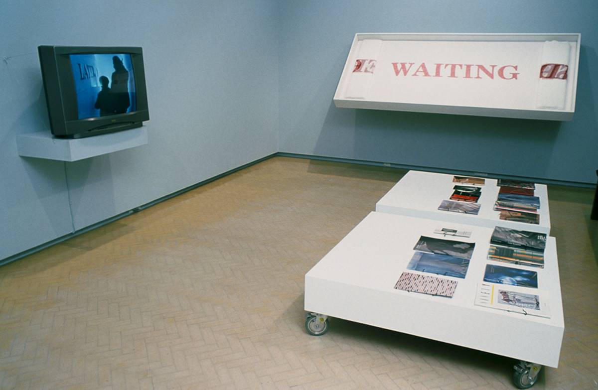 Material World: From Lichtenstein to Viola, 25 Years of The Fabric ...