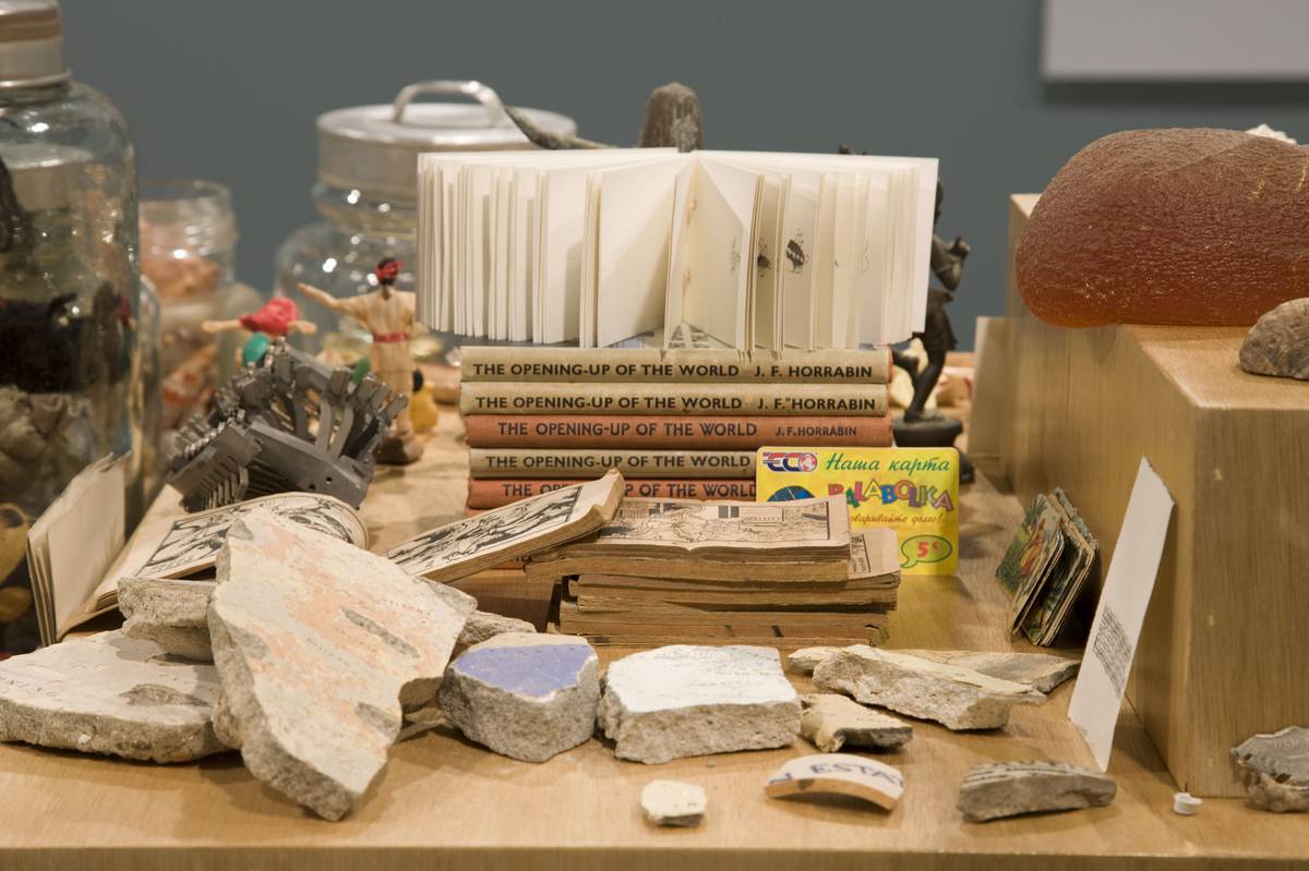 Simryn Gill: Gathering | Exhibitions | MCA Australia