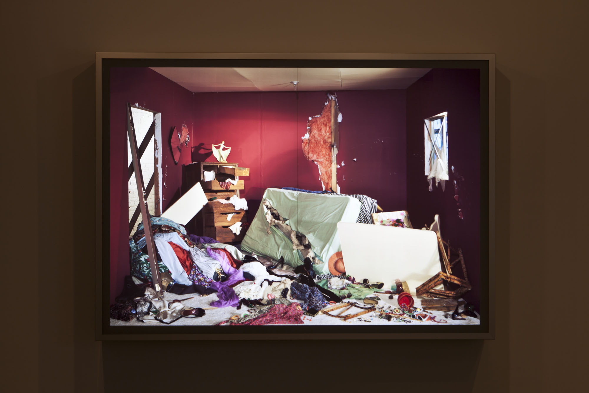 Jeff Wall Staged Photography